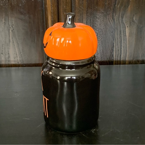 Rae Dunn | Holiday | Rae Dunn Trick Or Treat Jack O Lantern Figural ...